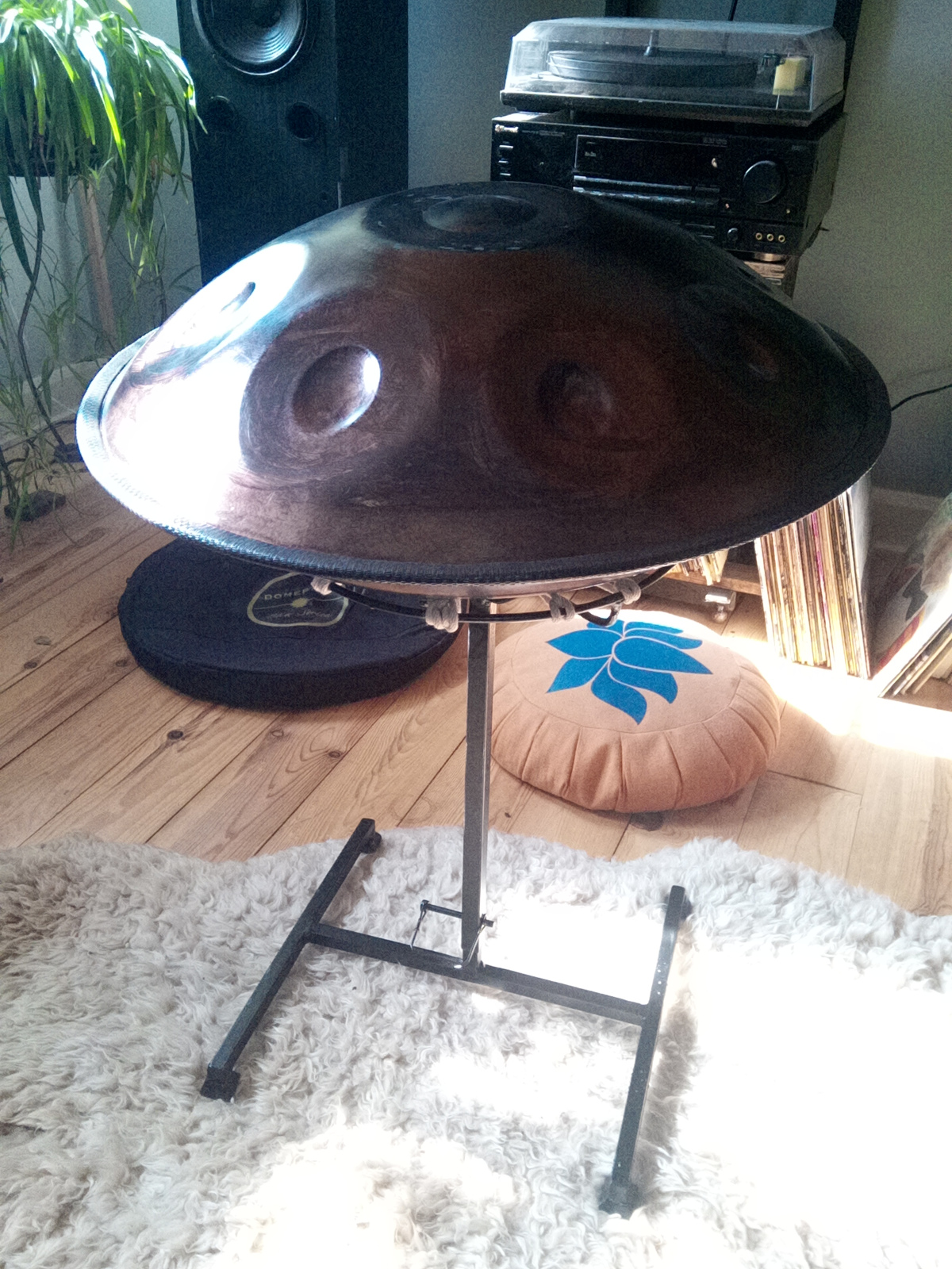 Adjustable Handpan Stand - Handpan Canada